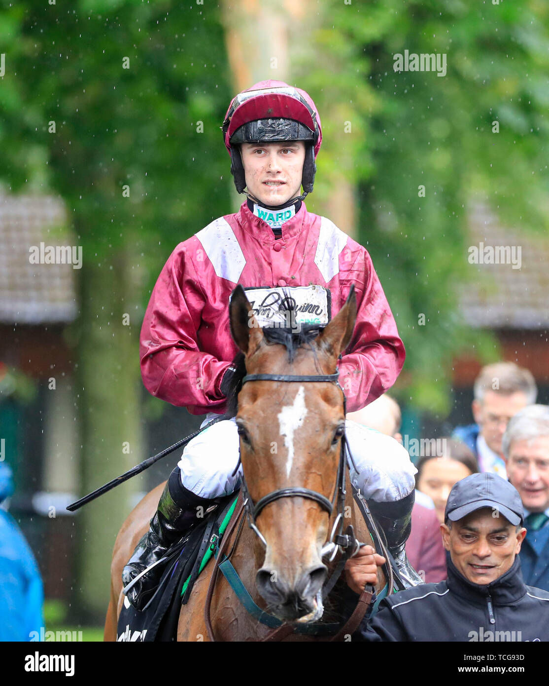 Jockey jason hart hi-res stock photography and images - Alamy