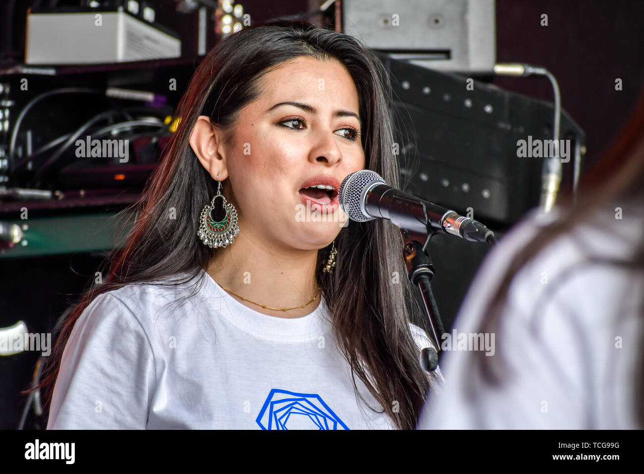 Ismaili community ensemble hi-res stock photography and images - Alamy