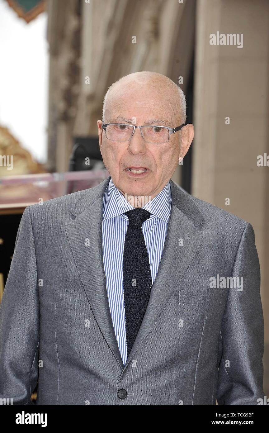 Los Angeles, CA, USA. 7th June, 2019. Alan Arkin at the induction ...