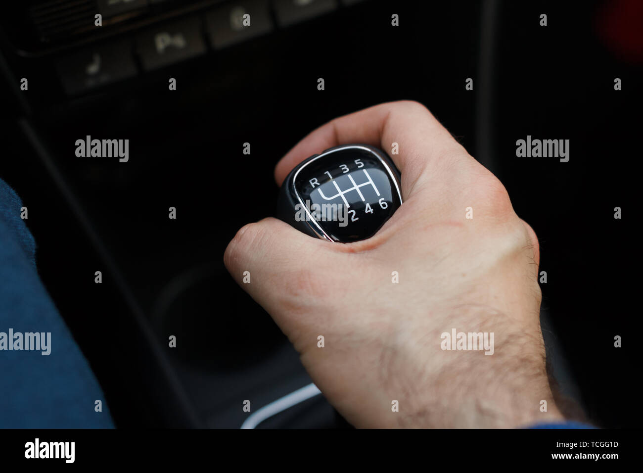 6 speed gearbox hi-res stock photography and images - Alamy