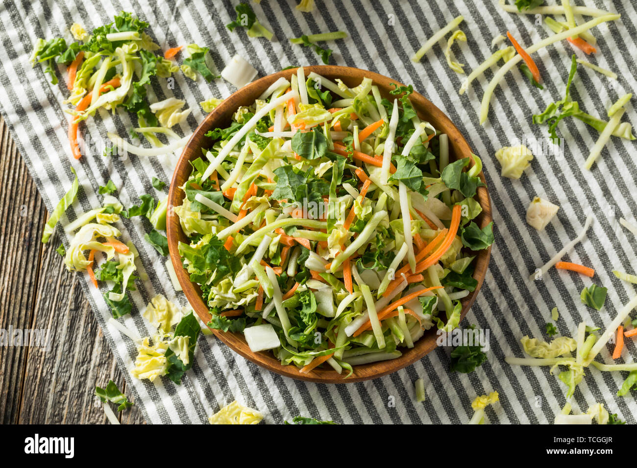 Organic Shredded Superfood Power Cabbage Mix with Broccoli Kale Carrots ...