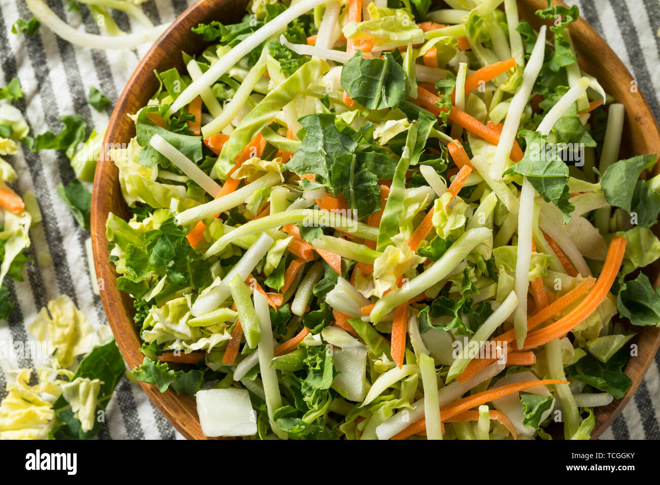 Organic Shredded Superfood Power Cabbage Mix with Broccoli Kale Carrots ...