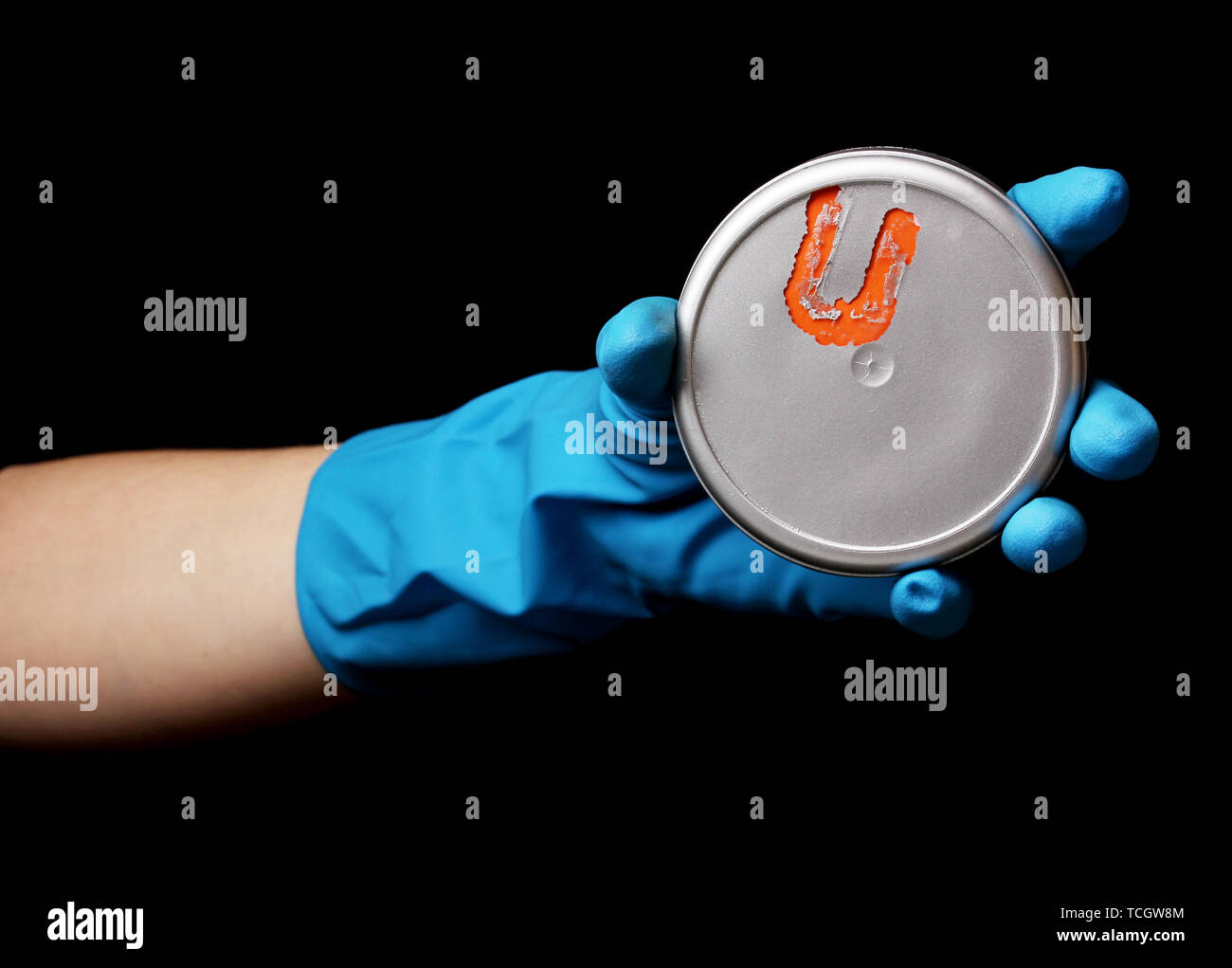 Uranium hi-res stock photography and images - Alamy
