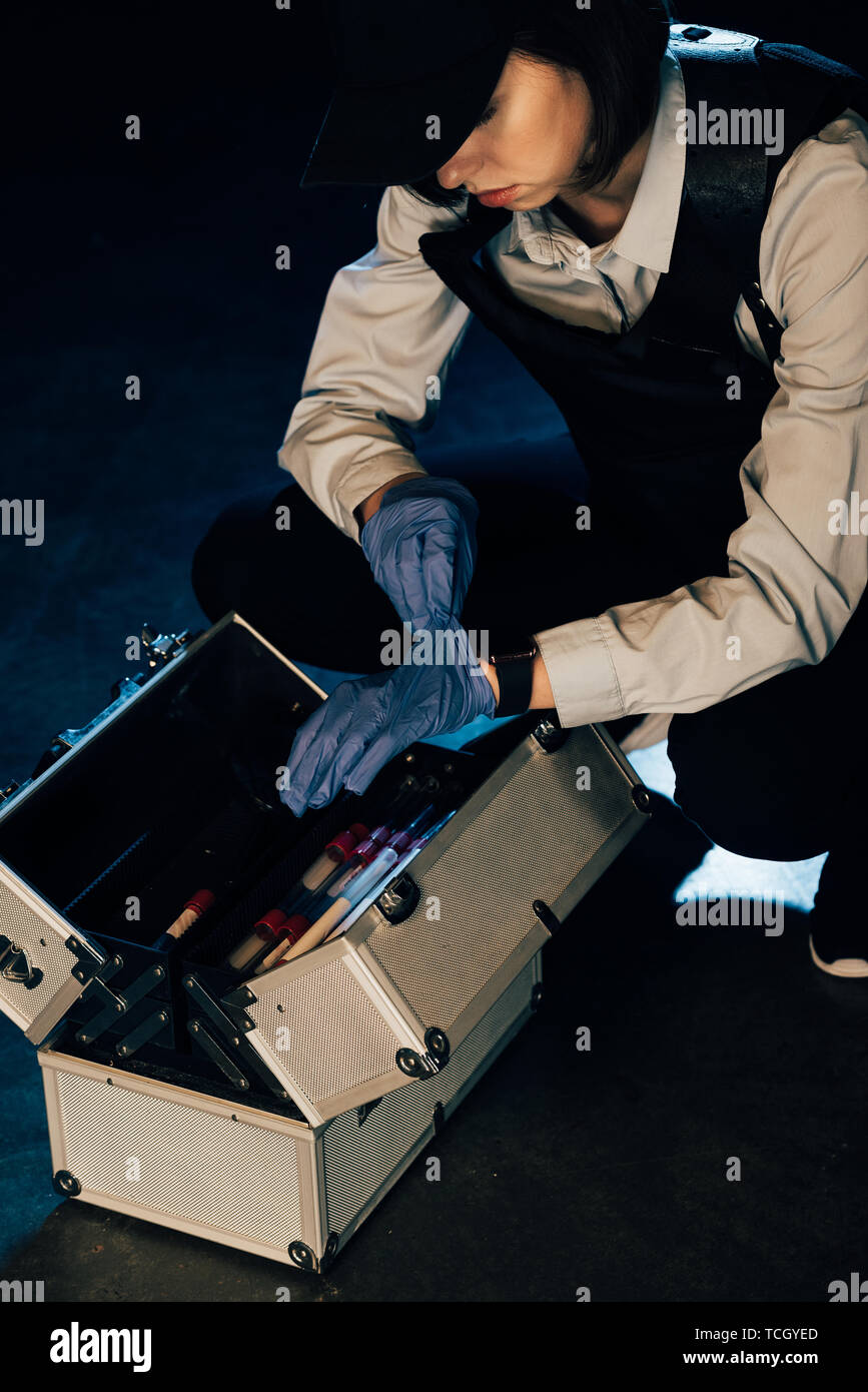 Crime scene investigation kit hi-res stock photography and images - Alamy