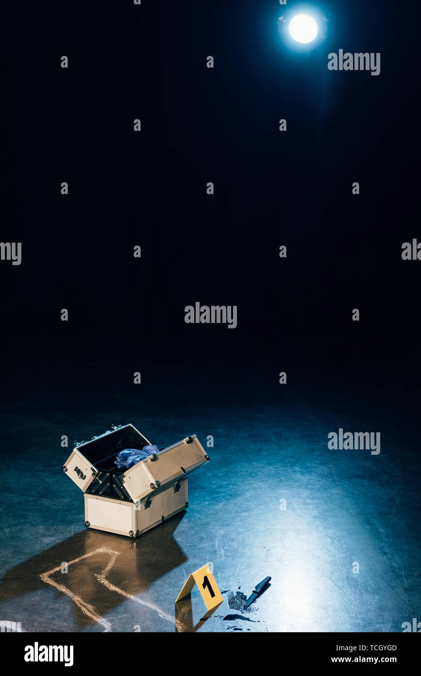 Crime scene investigation kit hi-res stock photography and images - Alamy