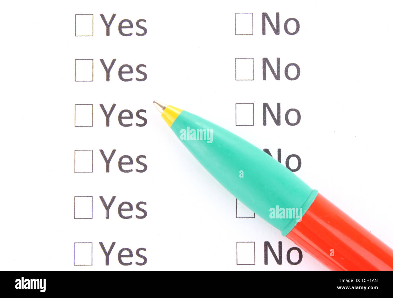 Yes or no cheklist close-up Stock Photo - Alamy