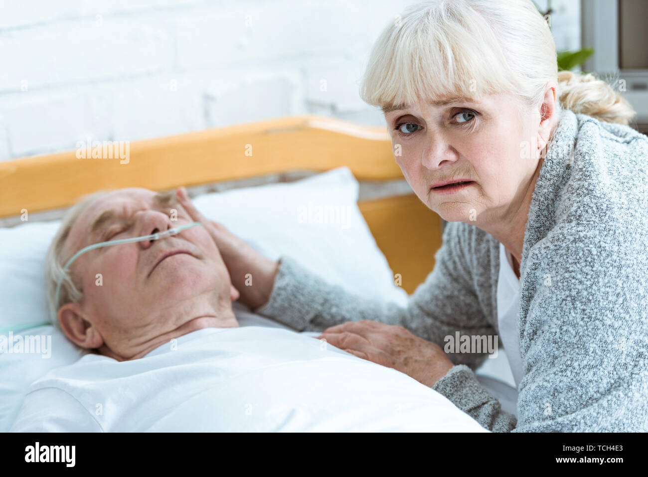 Coma patient family hi-res stock photography and images - Alamy