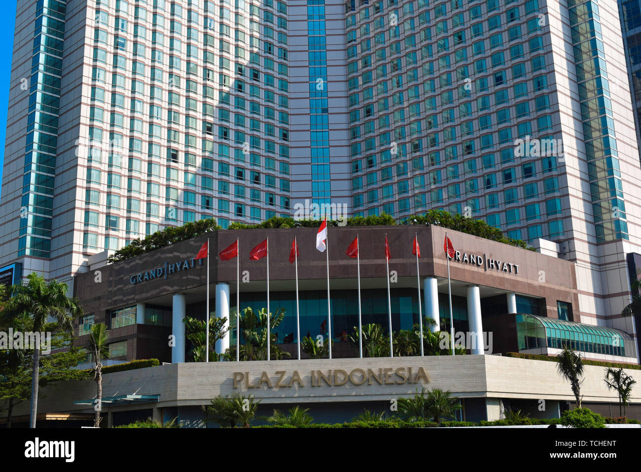 JAKARTA, INDONESIA, JUNE 8, 2019 : modern glass and steel office ...