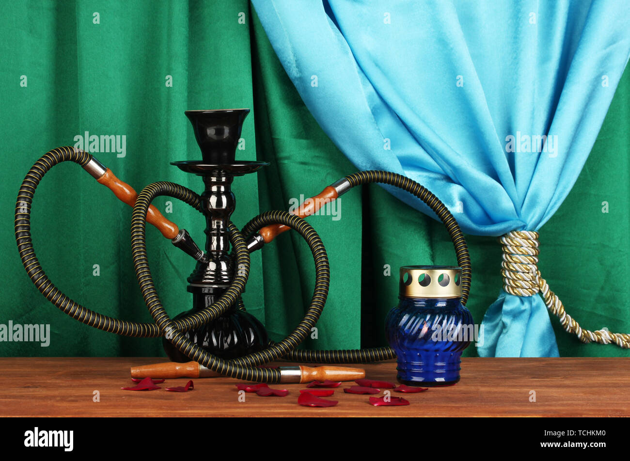 Vertical smoke curtain hi-res stock photography and images - Alamy