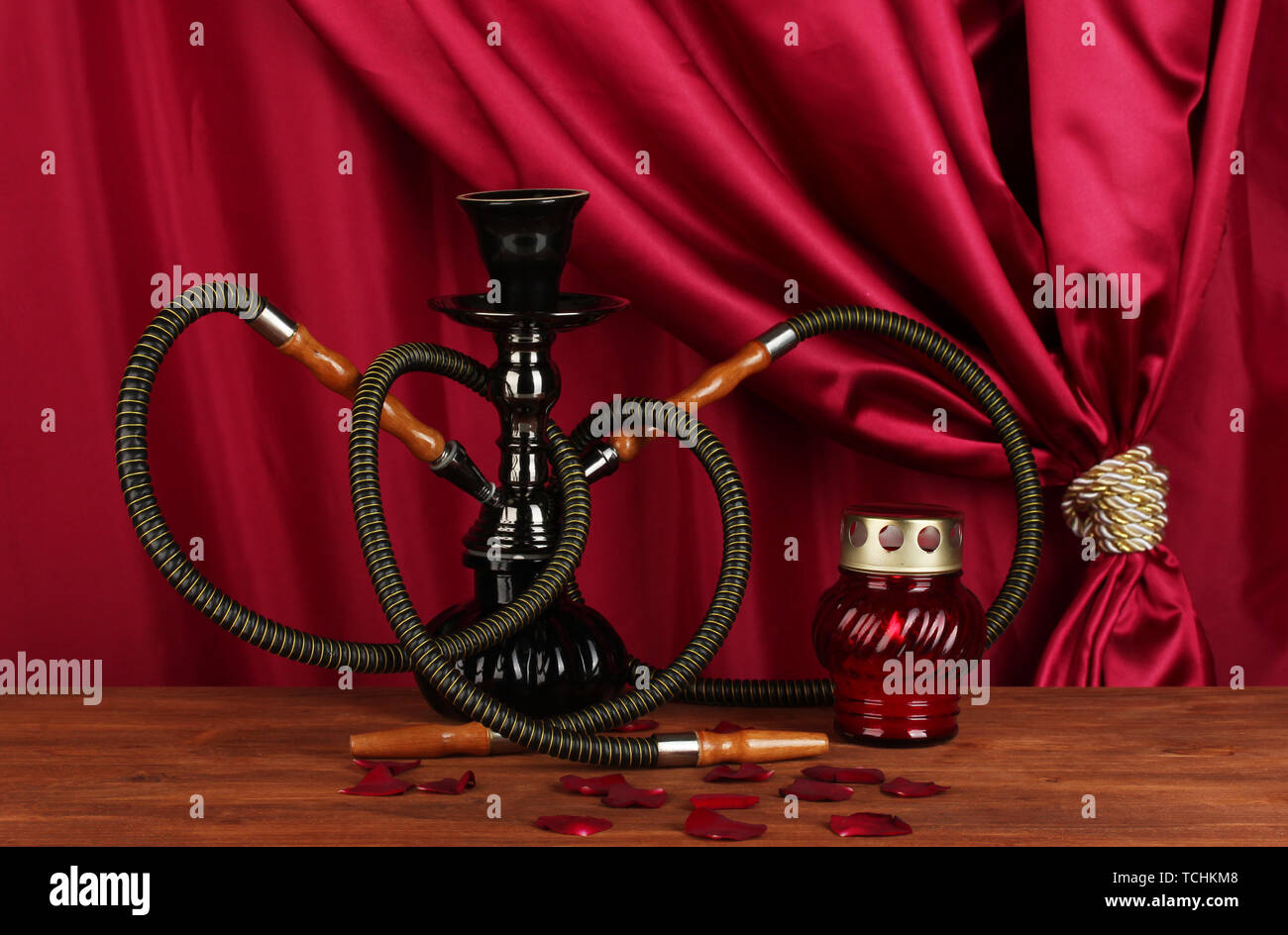 Vertical smoke curtain hi-res stock photography and images - Alamy