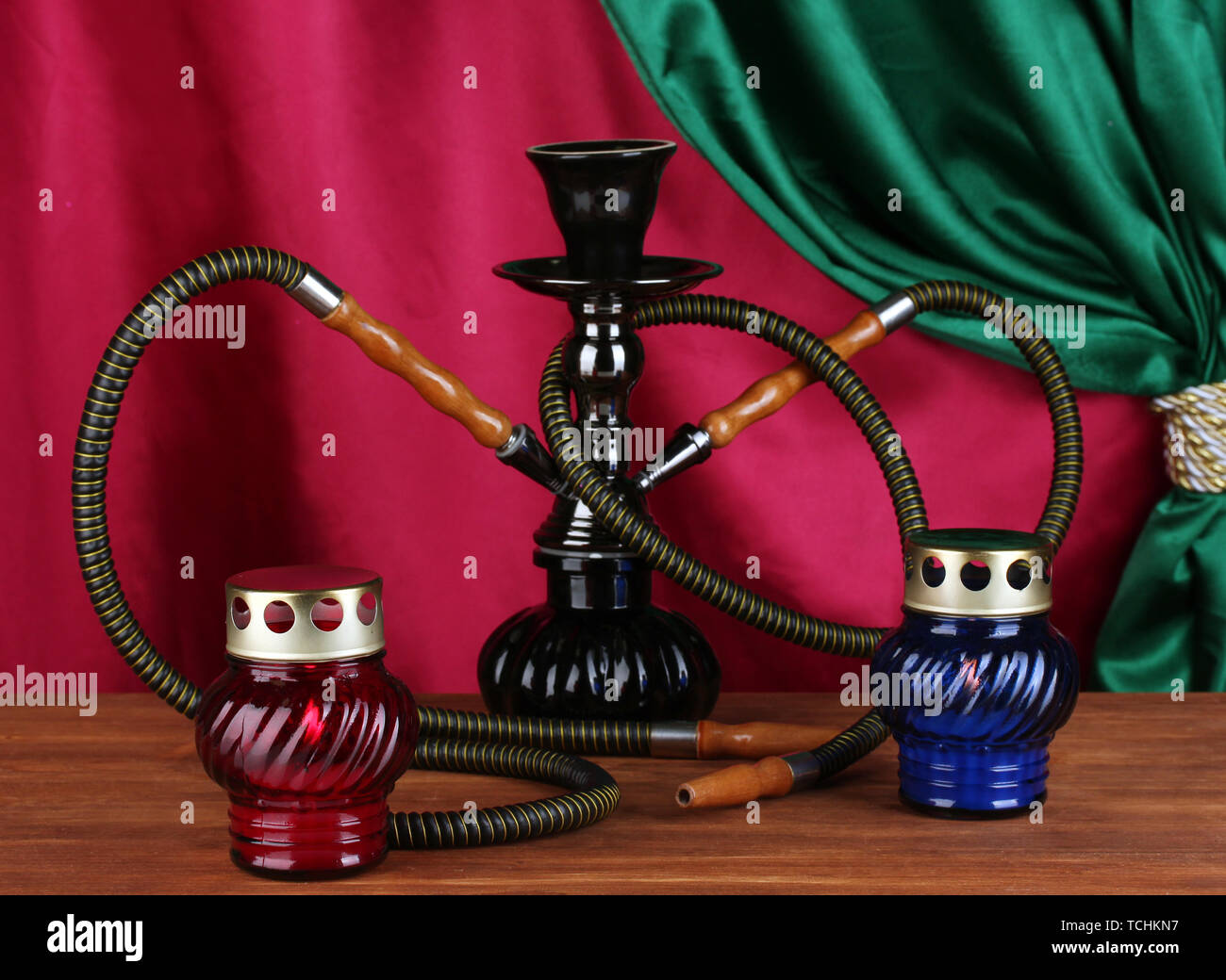 Vertical smoke curtain hi-res stock photography and images - Alamy