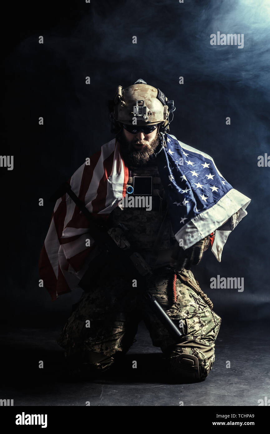 Soldier Holding Machine Gun National High Resolution Stock Photography ...