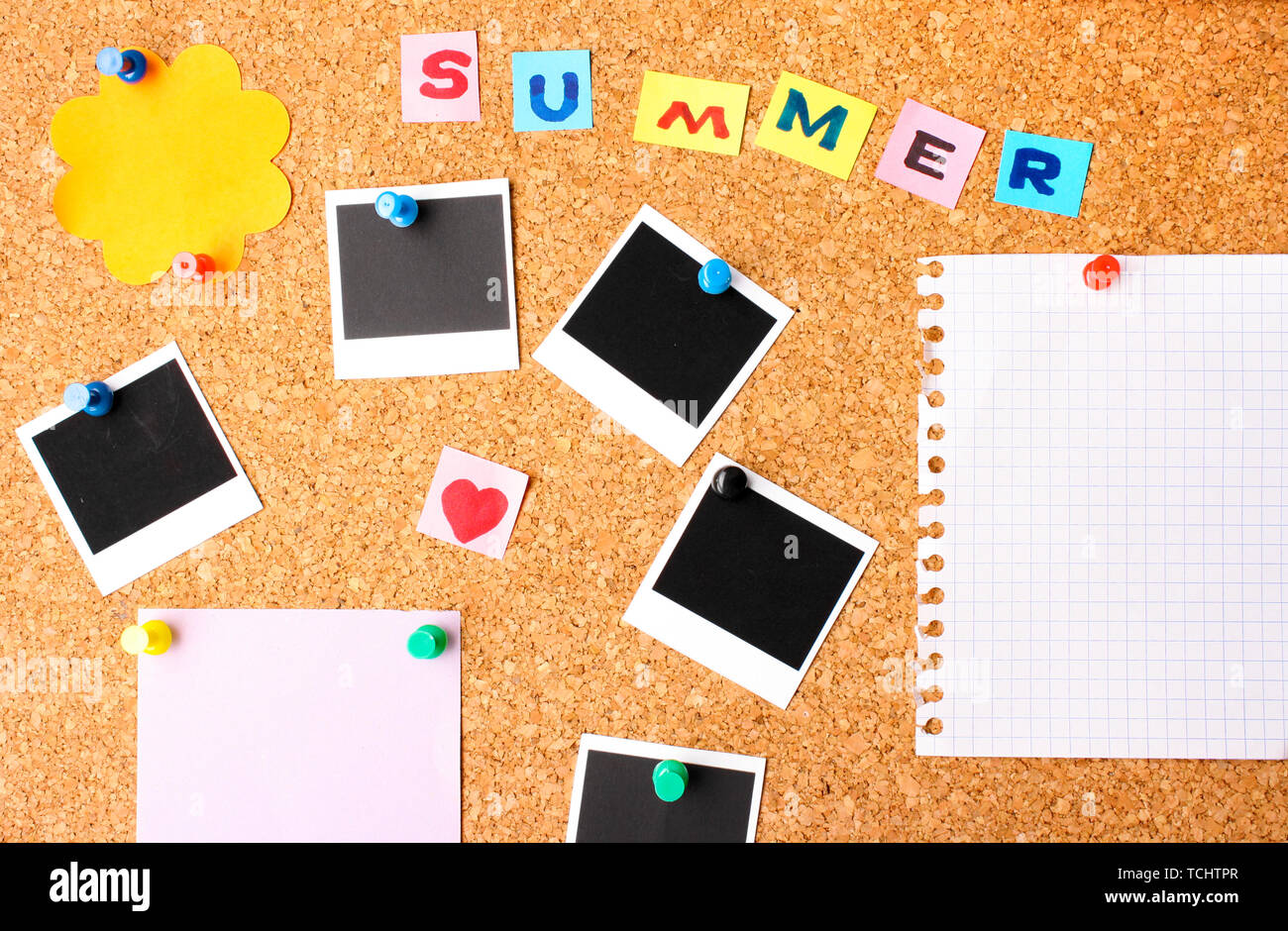 Cork board with notes Stock Photo - Alamy