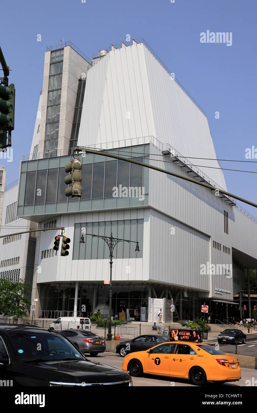 Exterior view whitney museum american art hi-res stock photography and ...