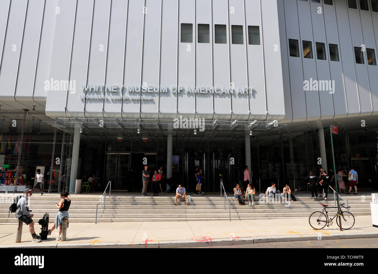 The whitney museum exterior hi-res stock photography and images - Alamy