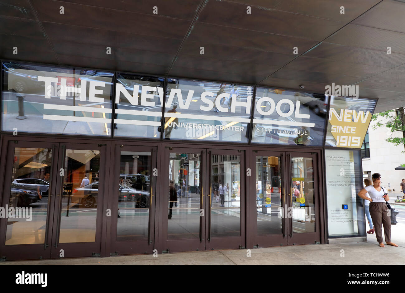 New school new york social research hi-res stock photography and images ...