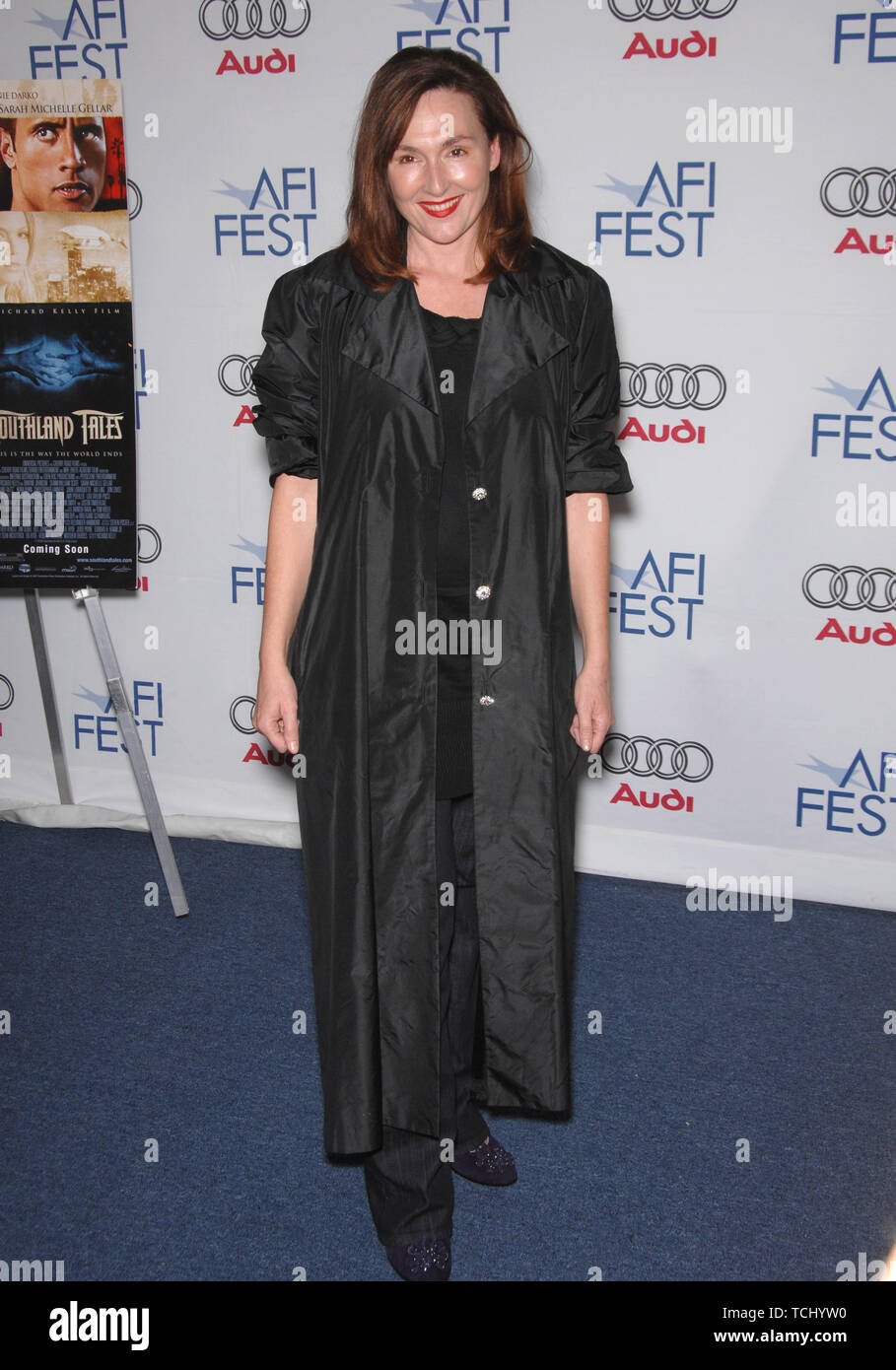 LOS ANGELES, CA. November 03, 2007: Nora Dunn at the AFI gala premiere ...