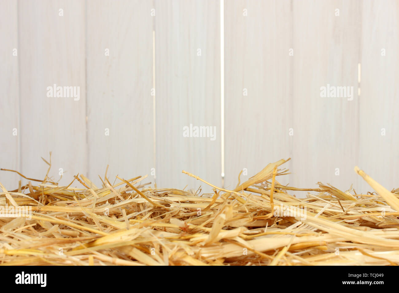 Straw wisp hi-res stock photography and images - Alamy