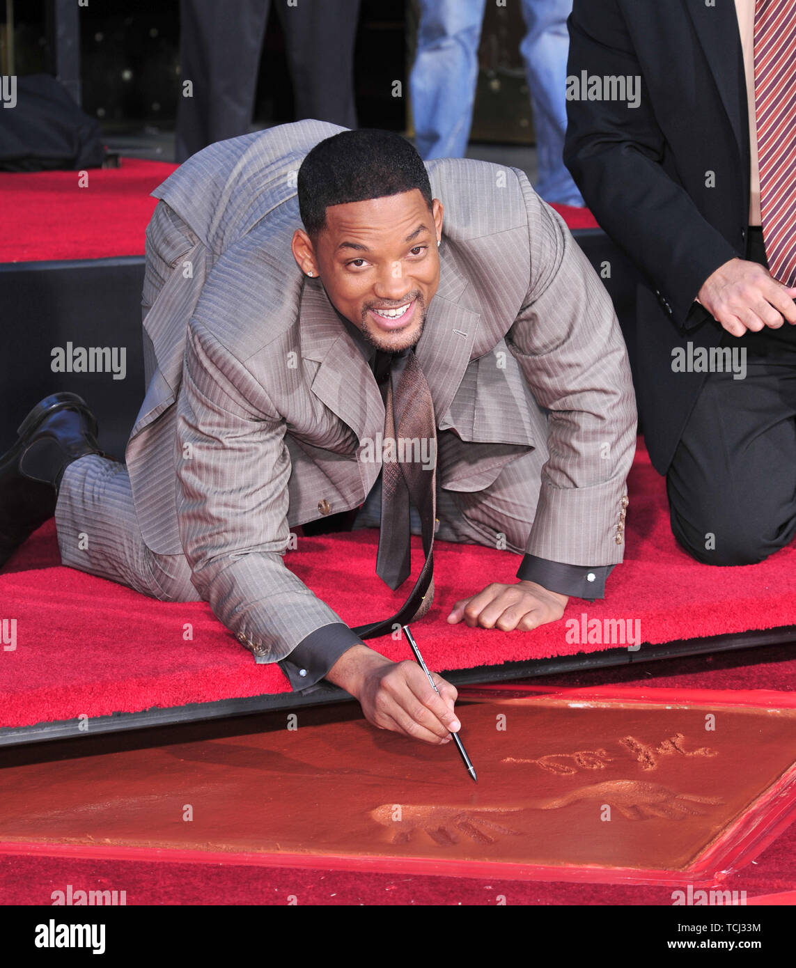 LOS ANGELES, CA. December 10, 2007: Will Smith at Grauman's Chinese ...