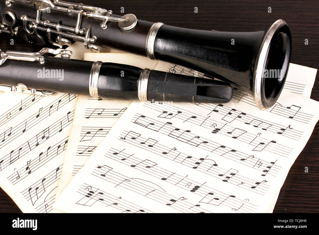 Clarinet notes hi-res stock photography and images - Alamy