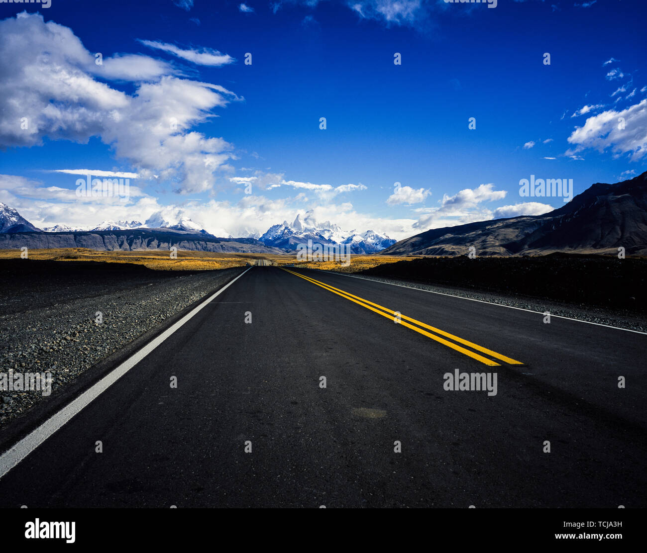 Dramatic road to mountains near El Chalten in Patagonia, Argentina ...
