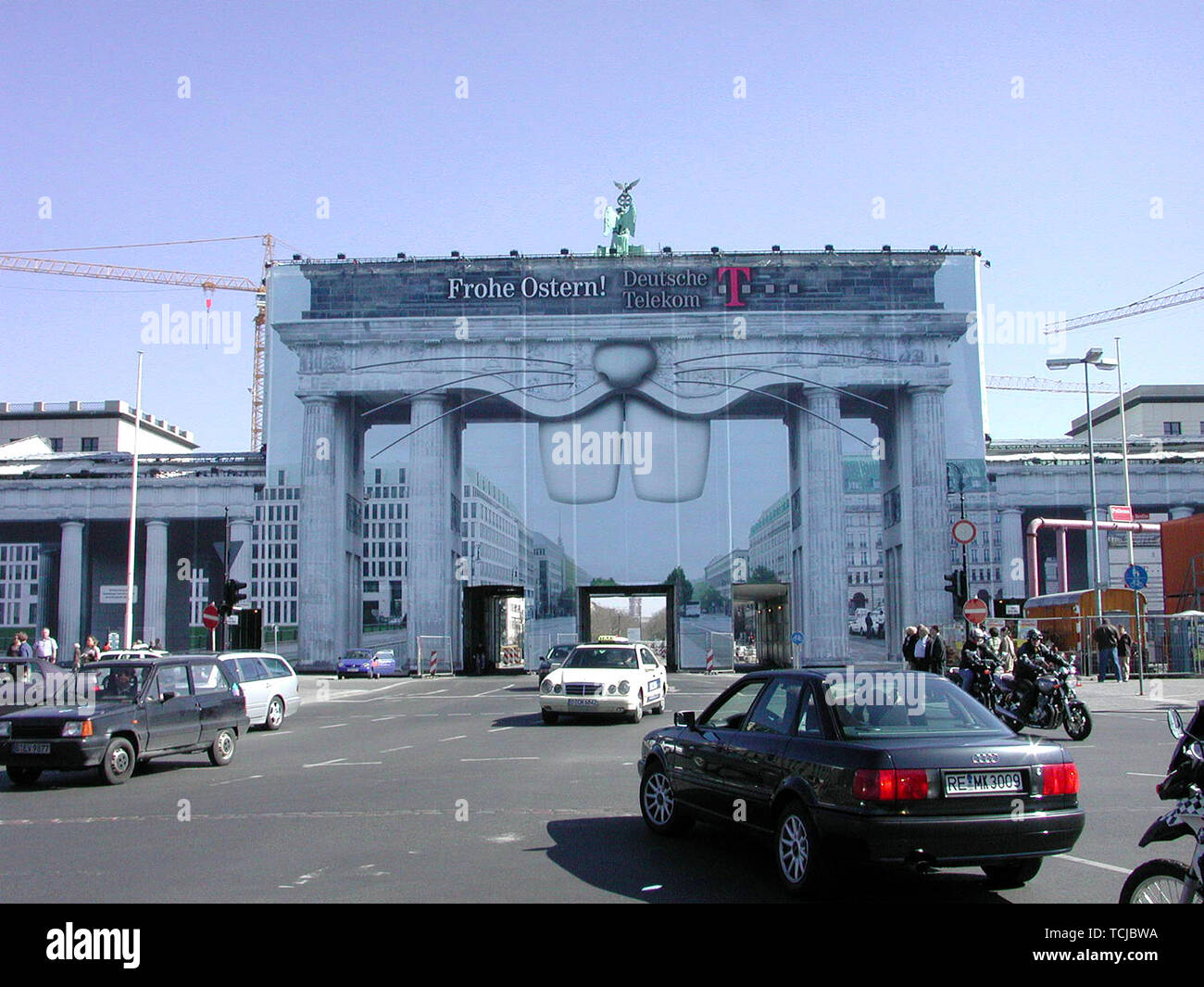 30 march 2002 hi-res stock photography and images - Alamy