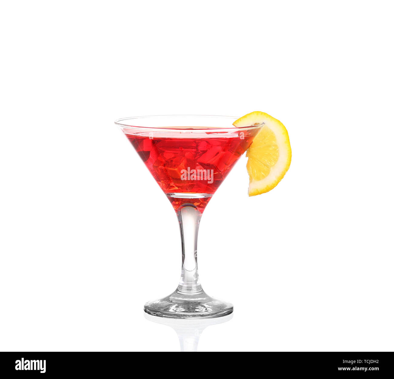 Cocktail with splash and lime slice isolated on white Stock Photo - Alamy
