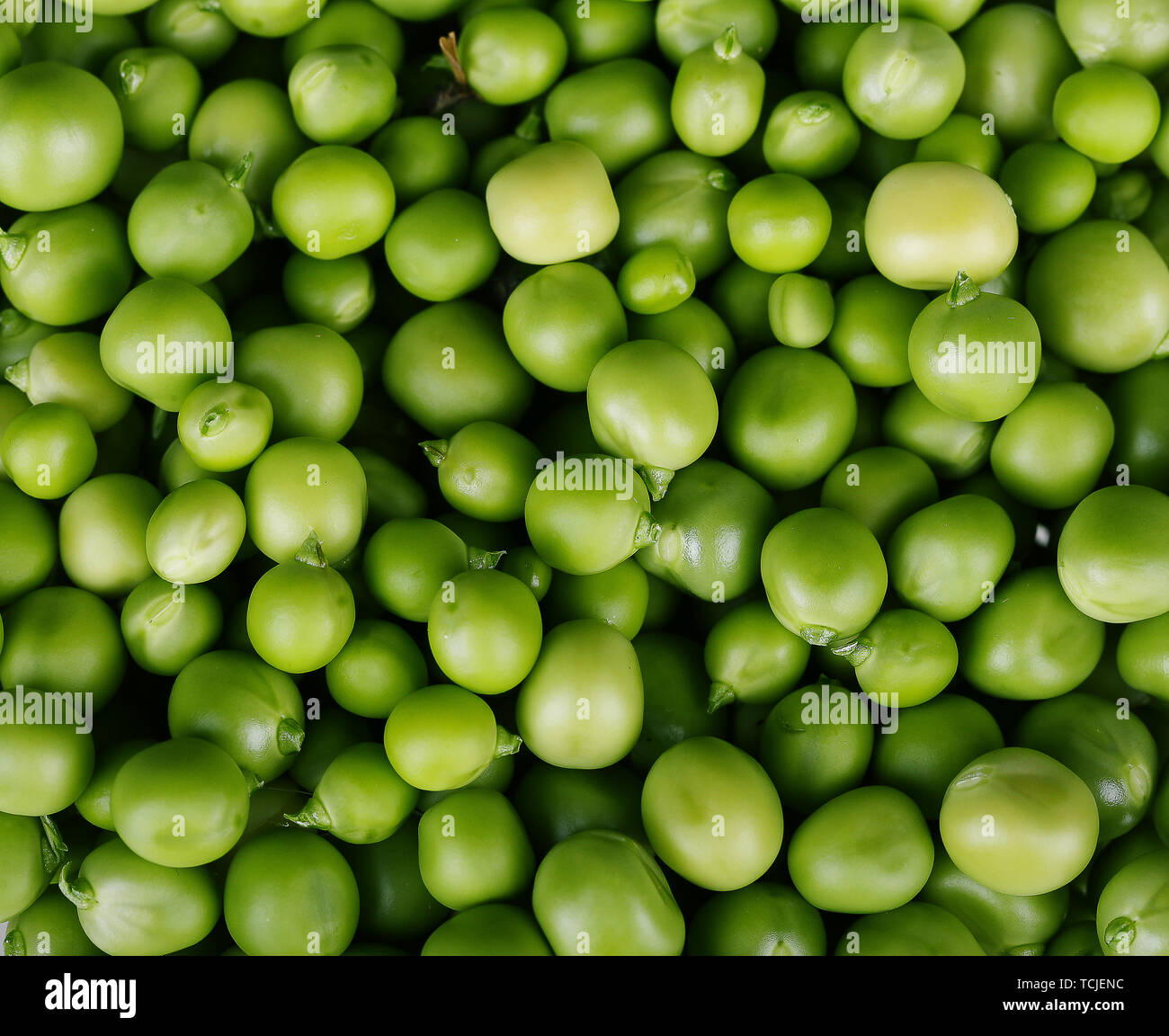 green pea background Stock Photo - Alamy