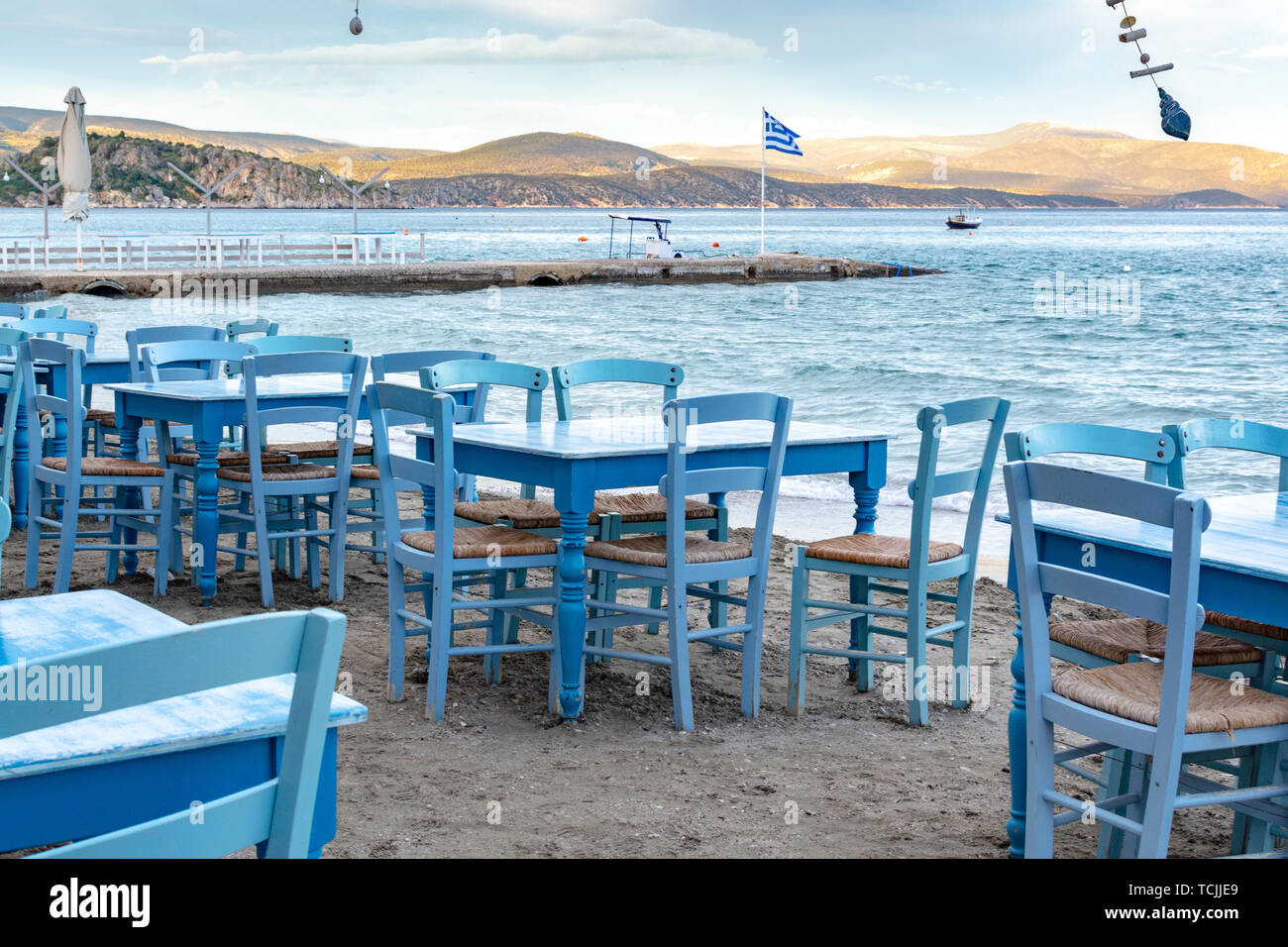 Tolo harbor hi-res stock photography and images - Alamy