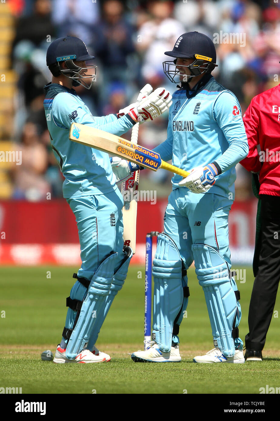 Englands jason roy celebrates hitting hi-res stock photography and ...