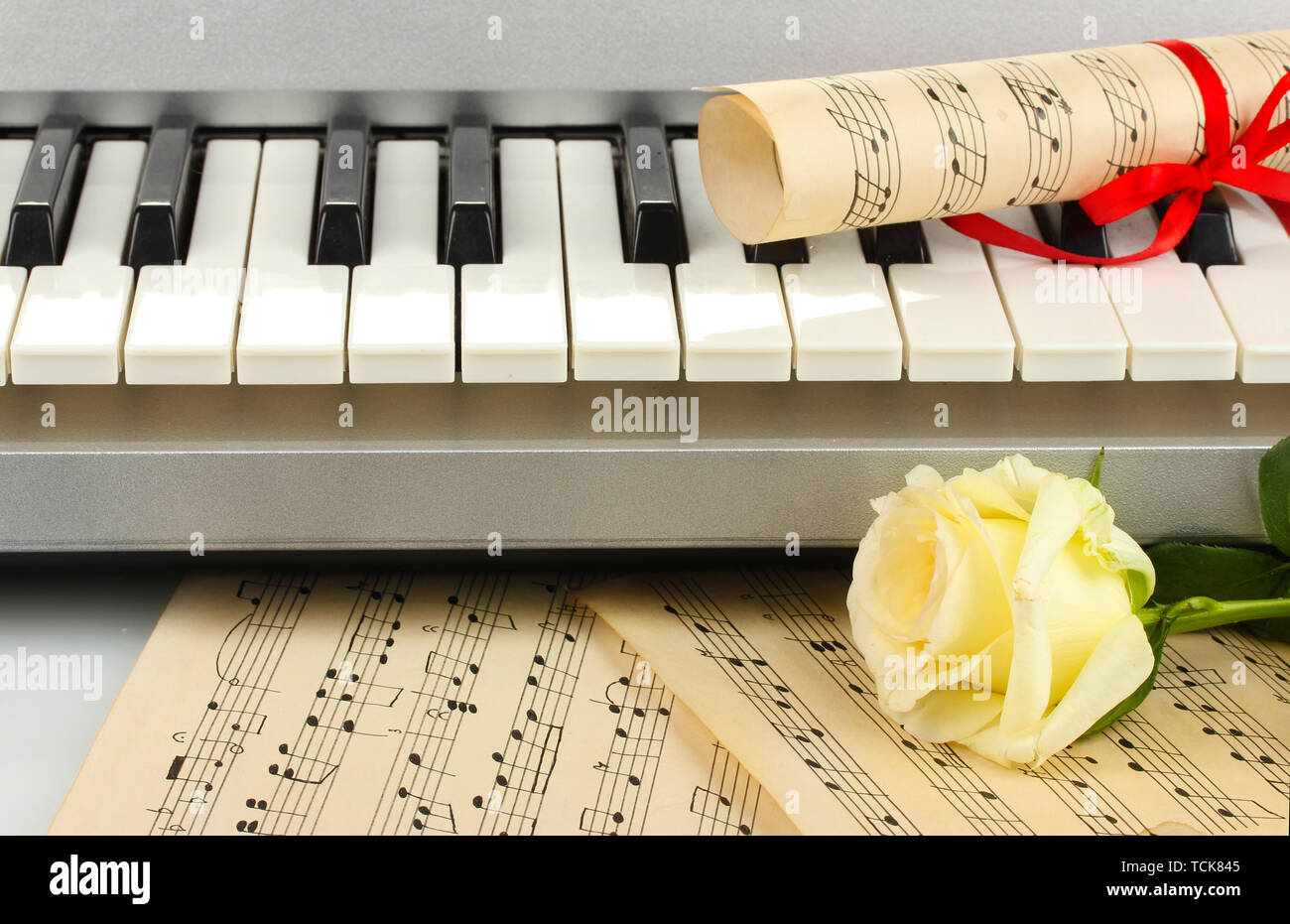 background of piano keyboard Stock Photo - Alamy