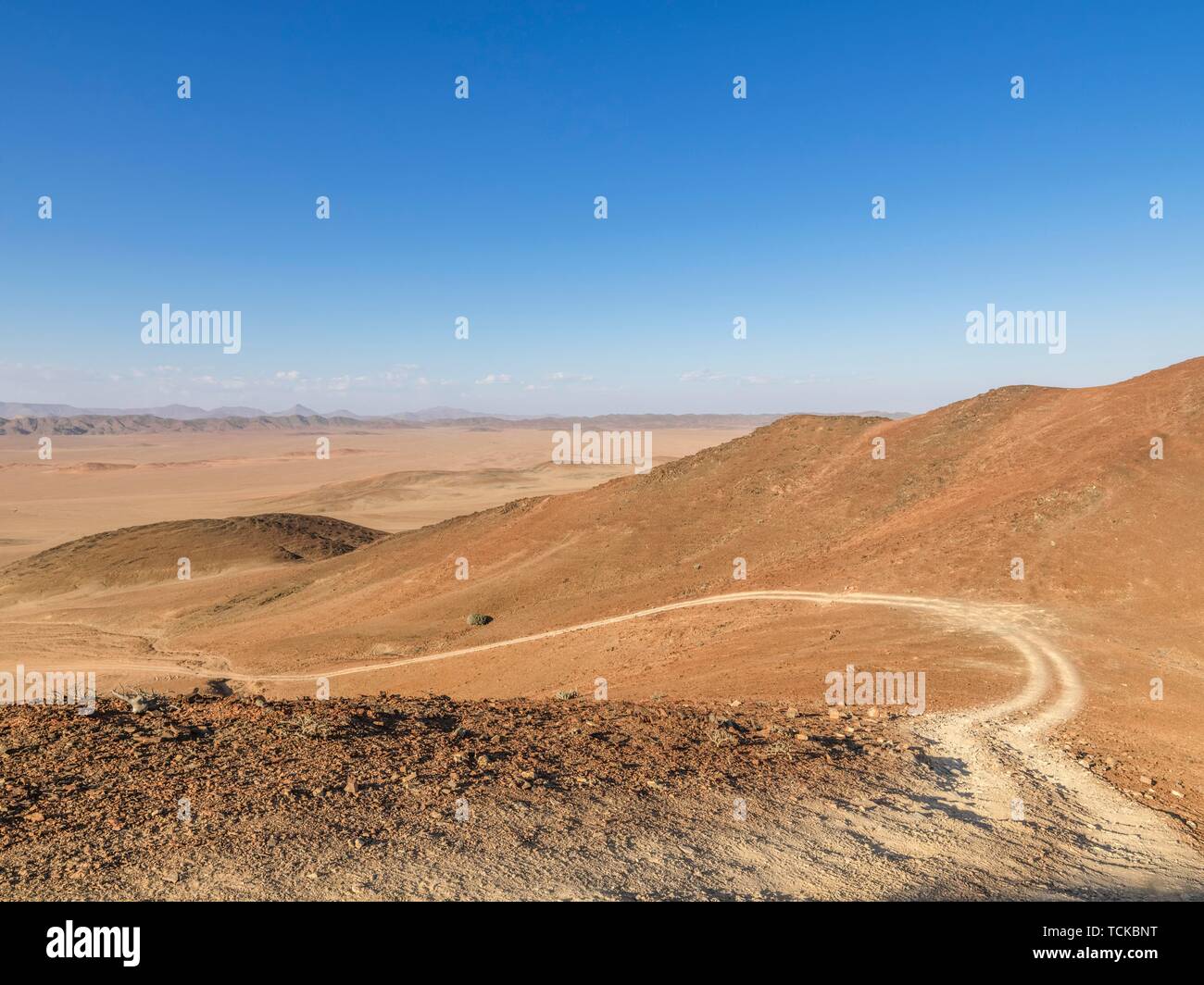 Gravel track through desert landscape, Kaokoveld, Namibia Stock Photo ...