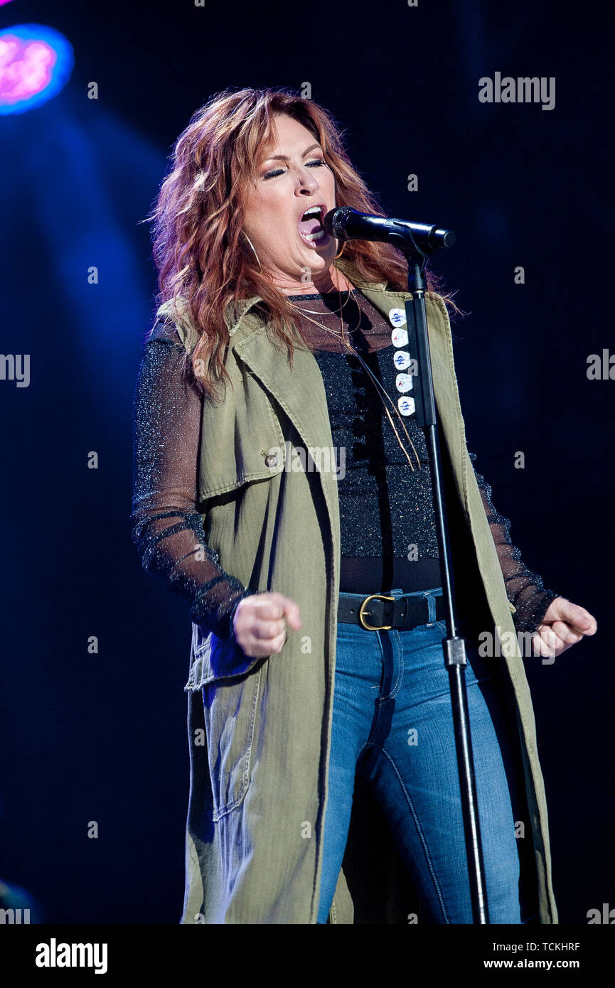 June 7, 2019 - Nashville, Tennessee; USA - Singer JO DEE MESSINA ...