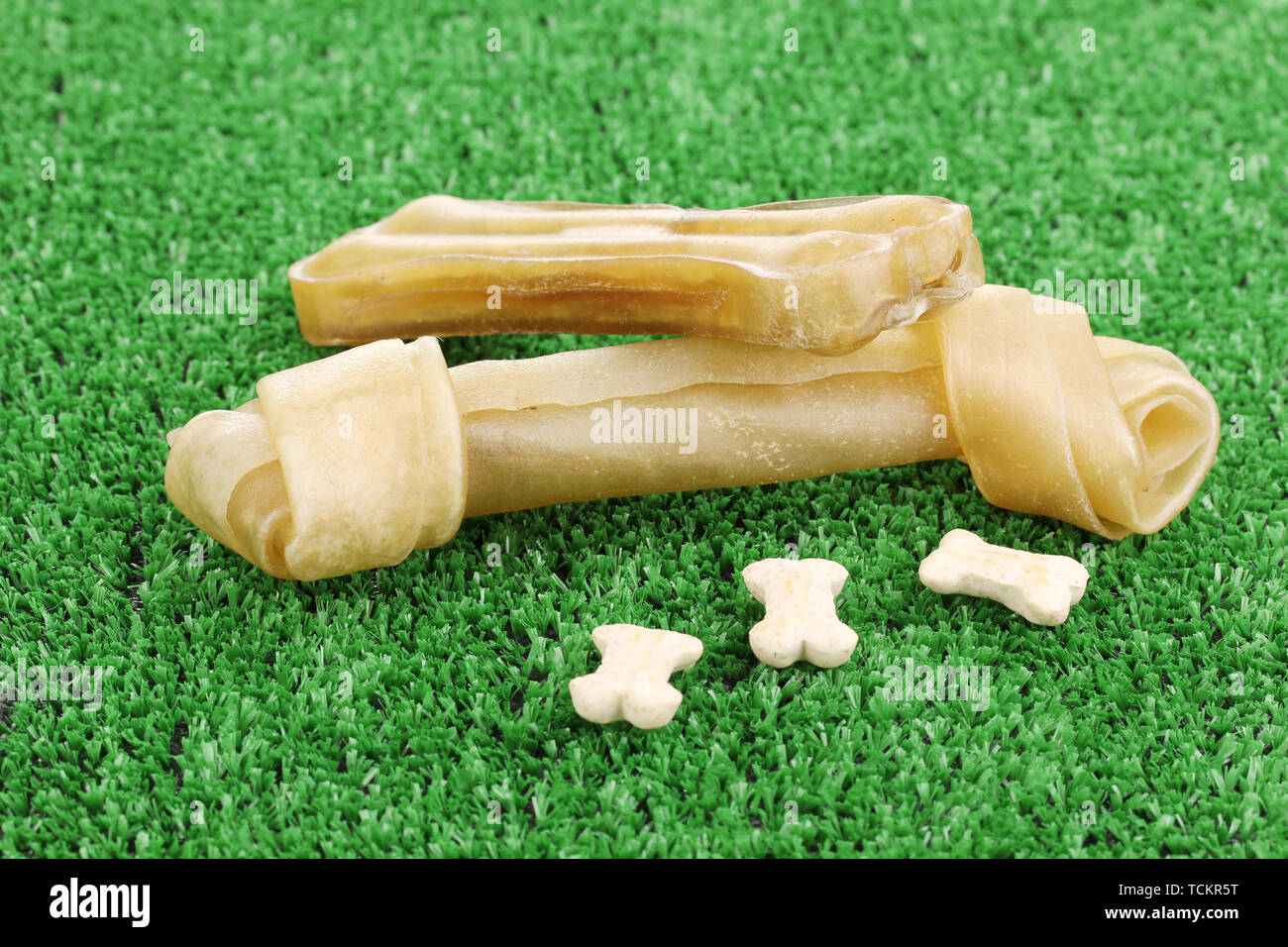 Chewy bones hi-res stock photography and images - Alamy