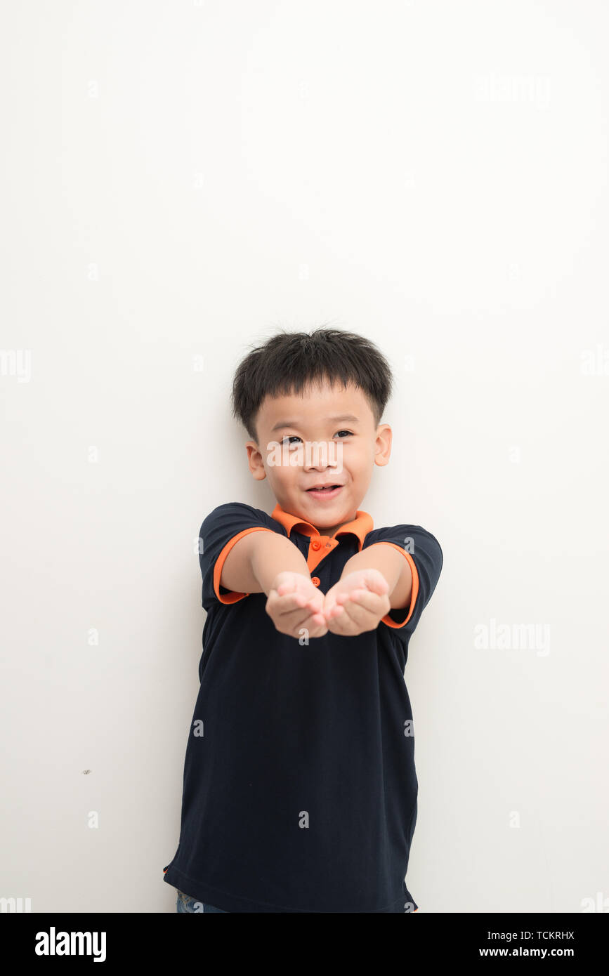 Asian kids hi-res stock photography and images - Alamy