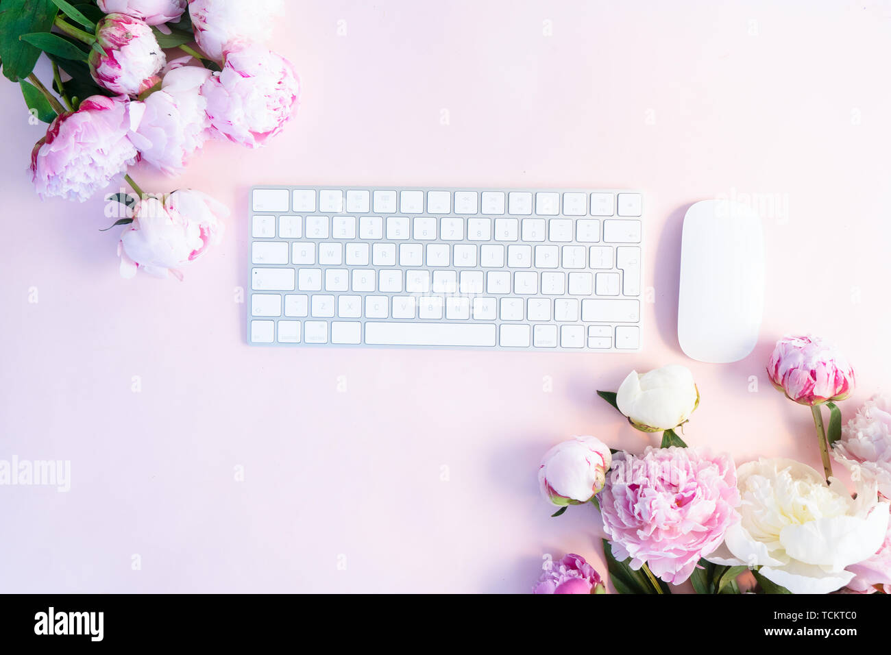 Top view home office workspace Stock Photo - Alamy