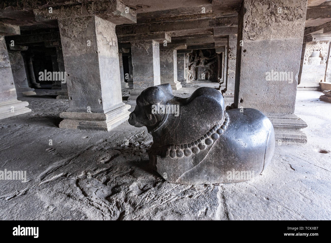 Hall with the Bull Nandi in Cave 15, Cave Hindu monuments, Ellora Caves ...