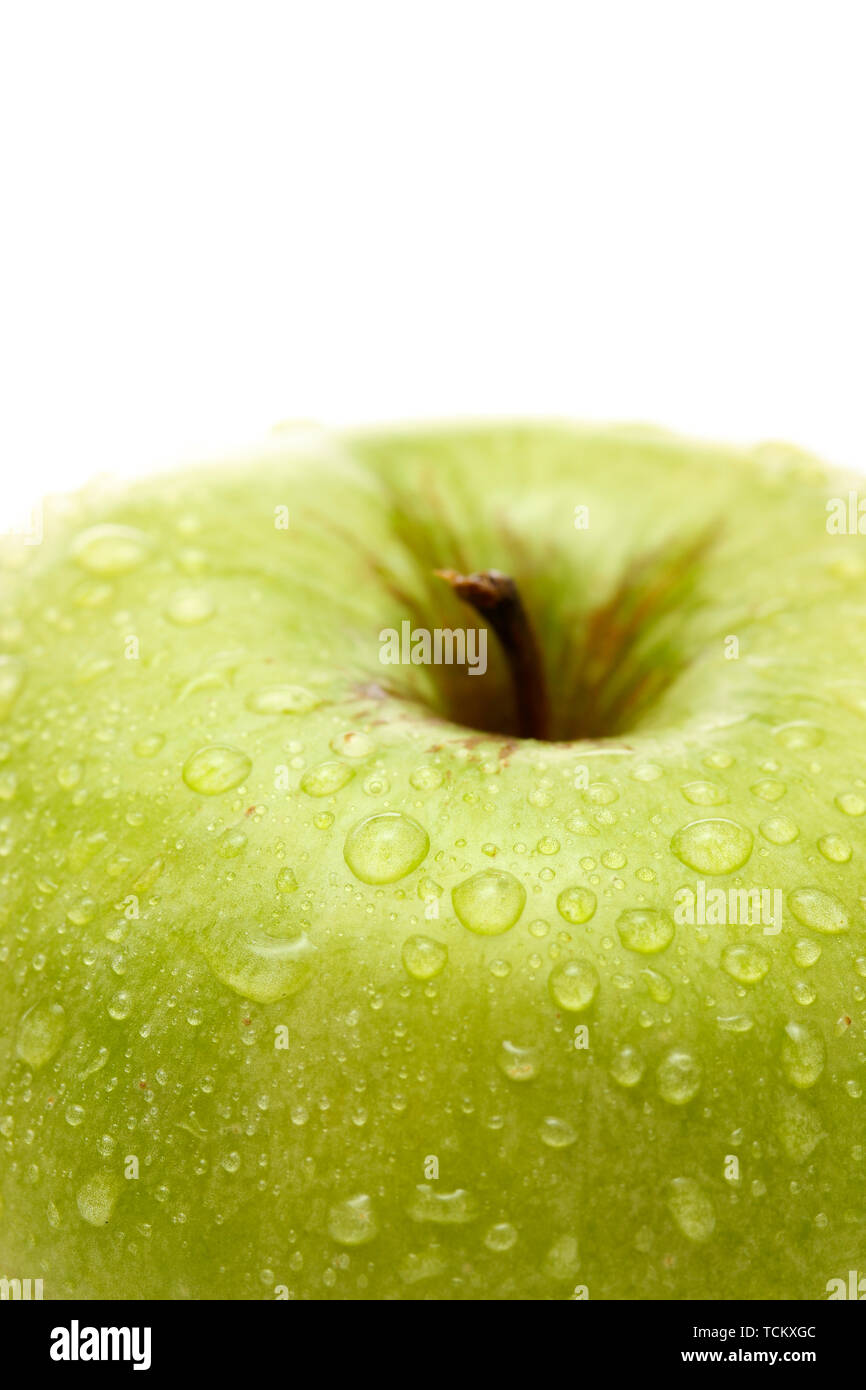 Ripe green apple isolated on white Stock Photo - Alamy