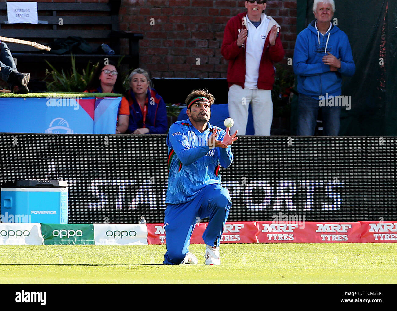 Hamid hassan hi-res stock photography and images - Alamy