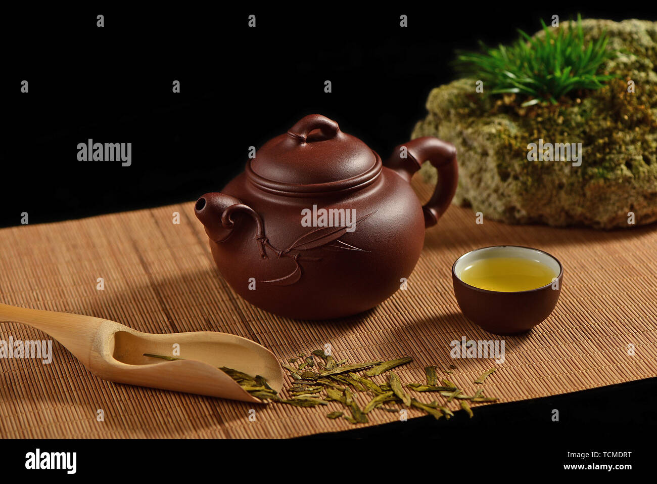 Purple sand teapot tea cup tea set tea culture tea pet Stock Photo - Alamy