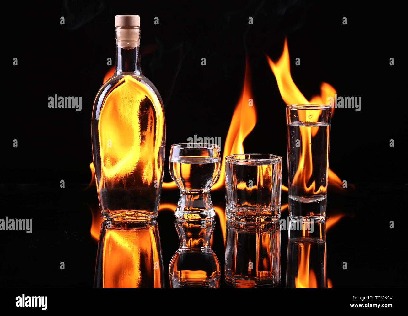 Alcohol fire hi-res stock photography and images - Alamy