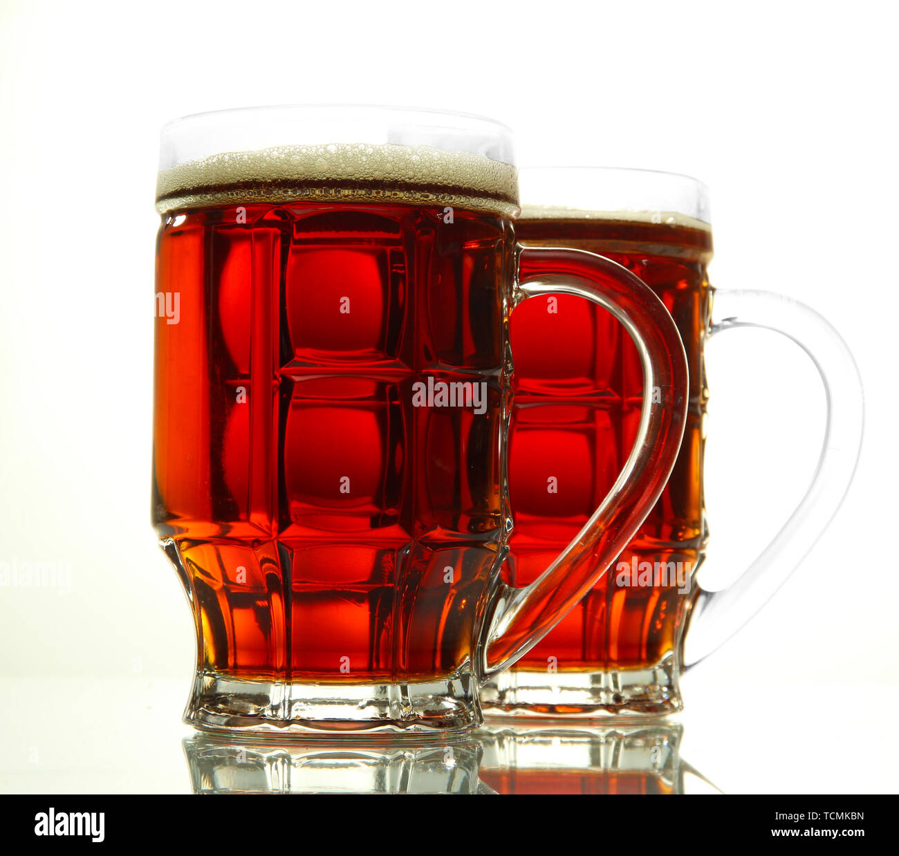 Two tankards hi-res stock photography and images - Alamy