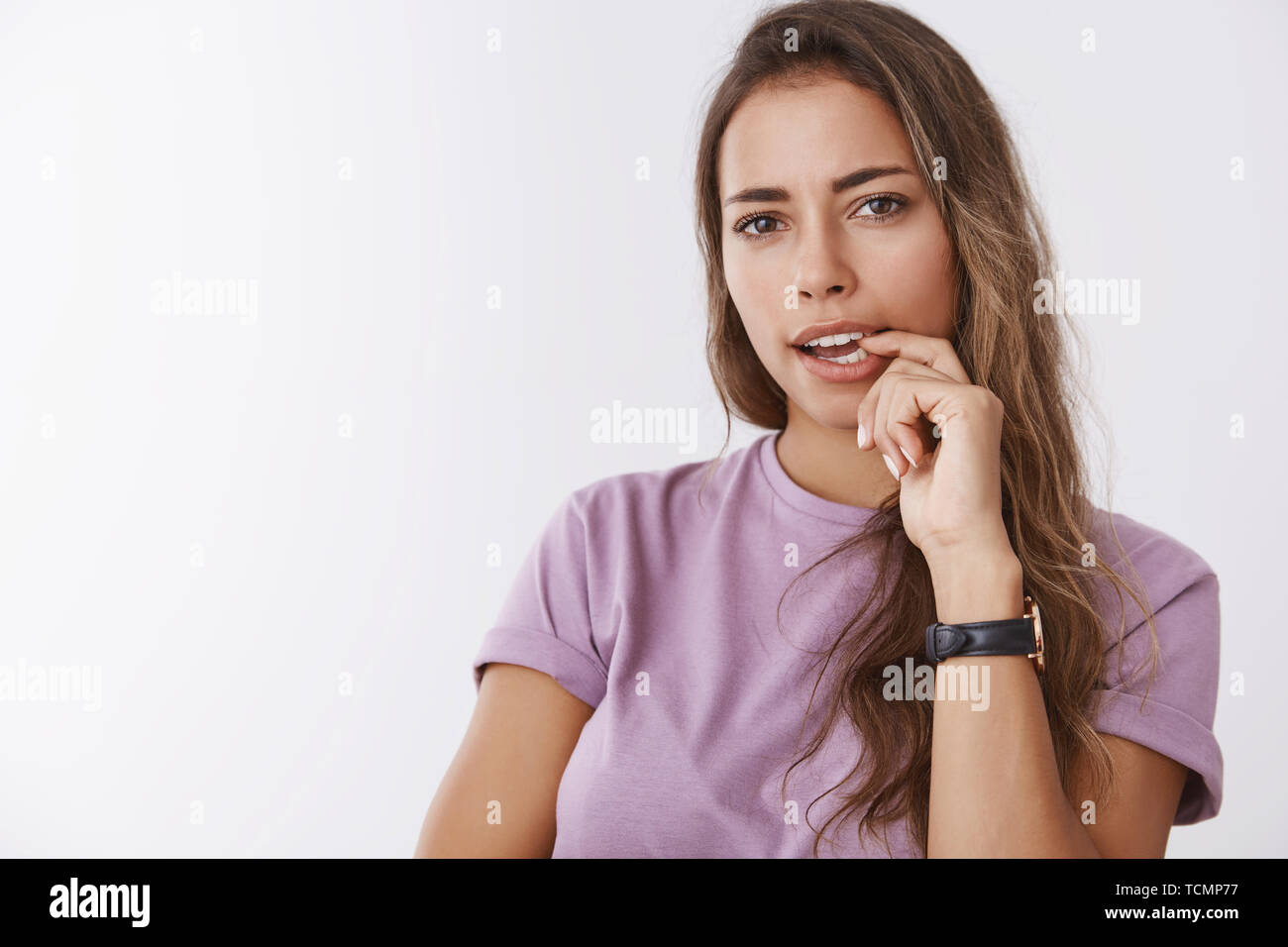 Squinting lady hi-res stock photography and images - Alamy