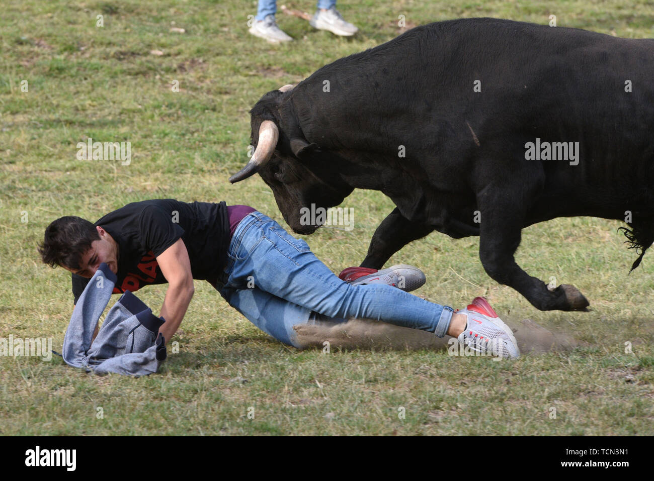 Pinned down hi-res stock photography and images - Alamy