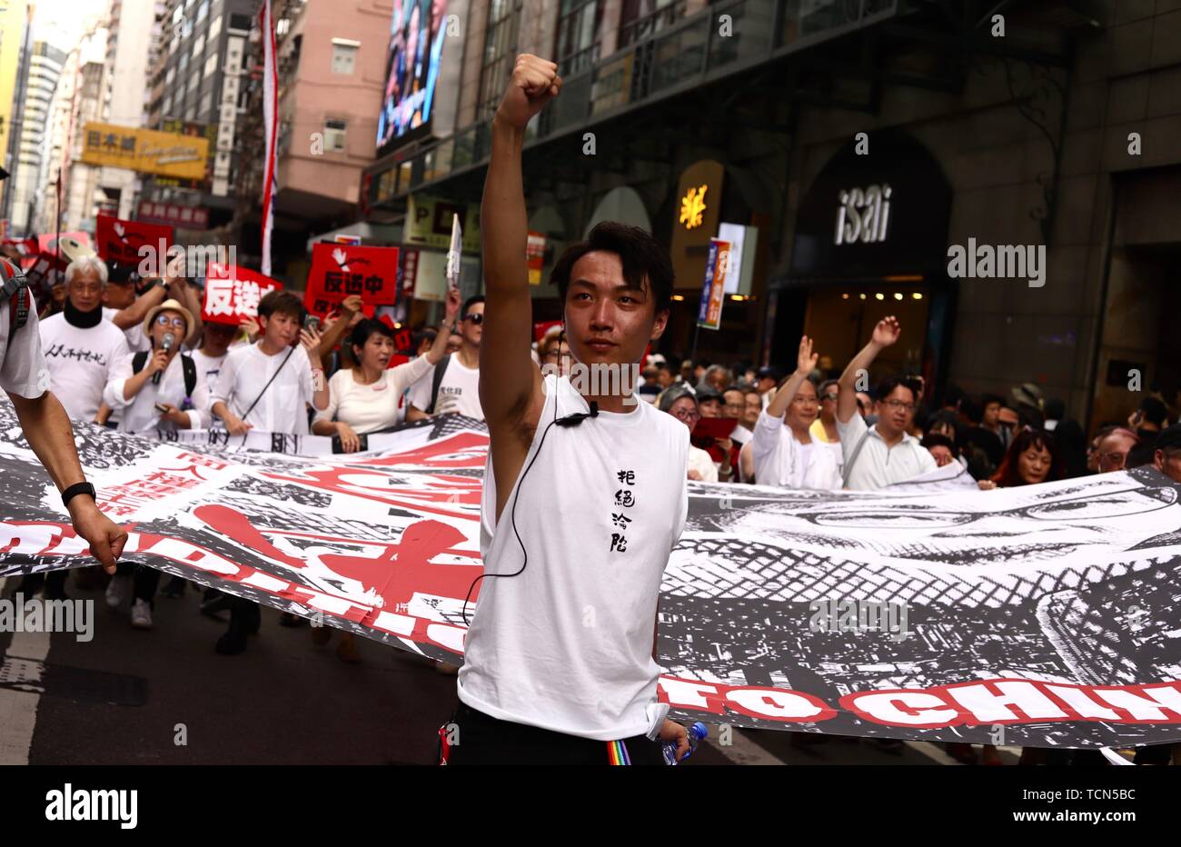 Jeopardize hi-res stock photography and images - Alamy