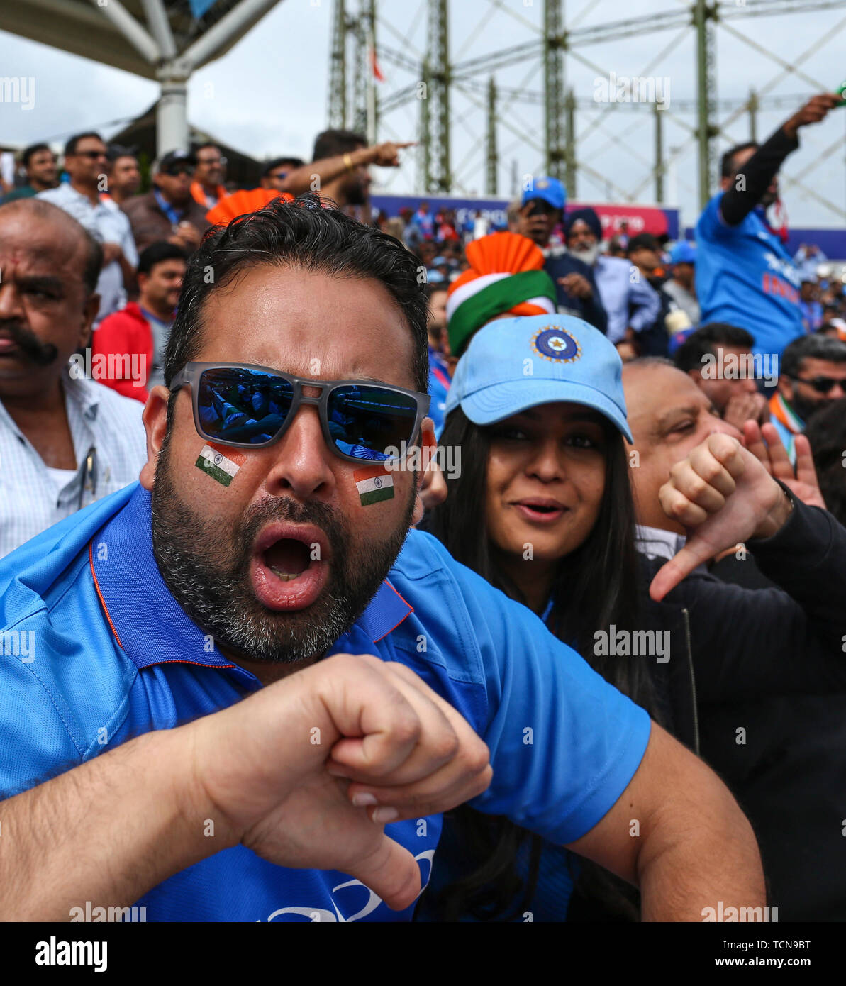 Indian fans icc cricket world hi-res stock photography and images - Alamy