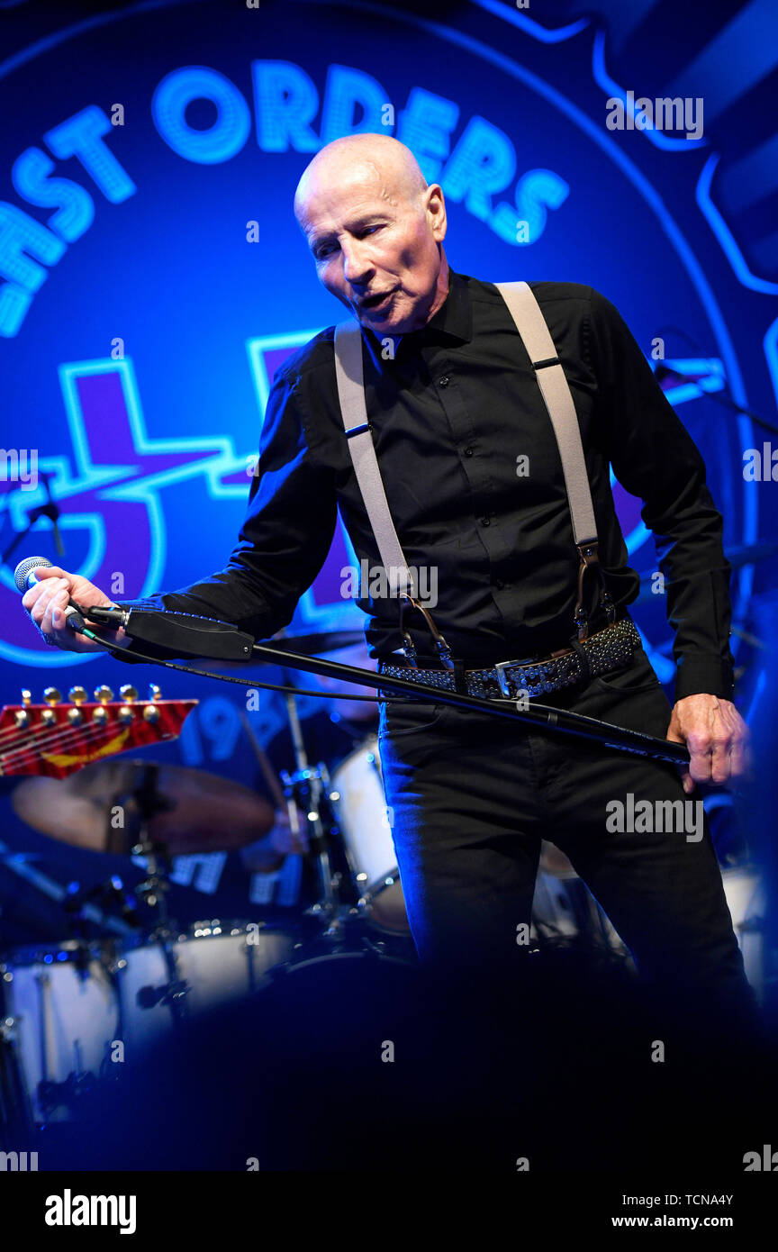 Phil mogg ufo hi-res stock photography and images - Alamy