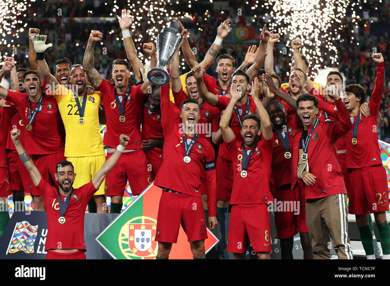 Ronaldo portugal trophy hi-res stock photography and images - Alamy