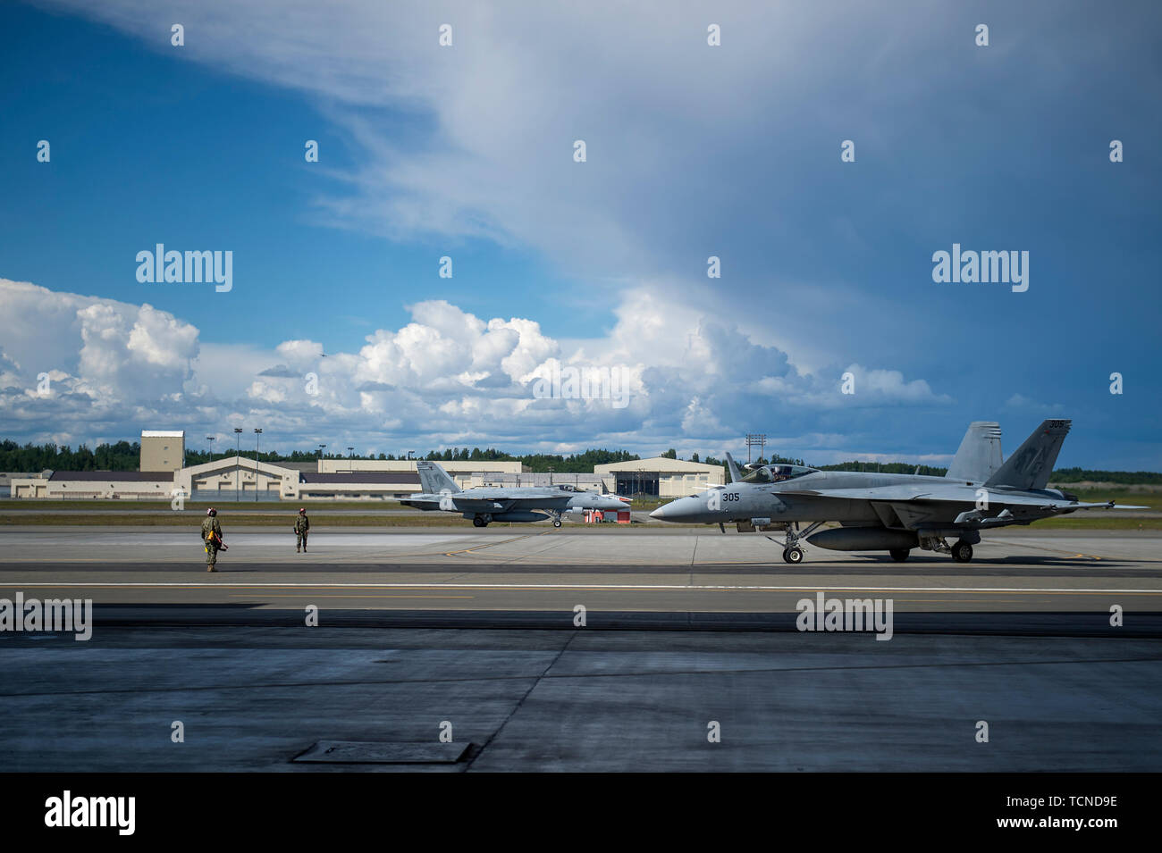 Strike fighter squadron 192 hi-res stock photography and images - Alamy