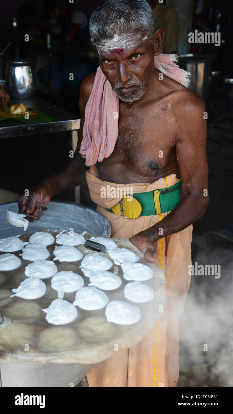 Idly ( savoury rice cake ) preparation Stock Photo - Alamy